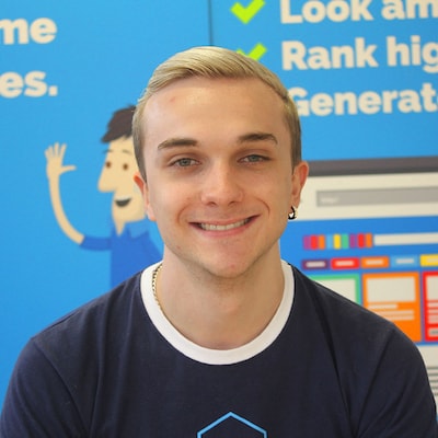 How to build an accessible accordion with and without JavaScript — Alex Clapperton — Front-End ...